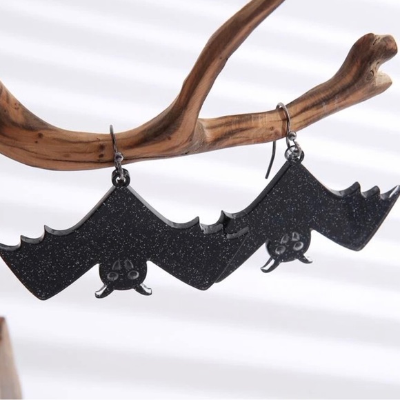 Jewelry | Glitter Bat Black Hanging Upside Down Vampire Halloween Goth ...